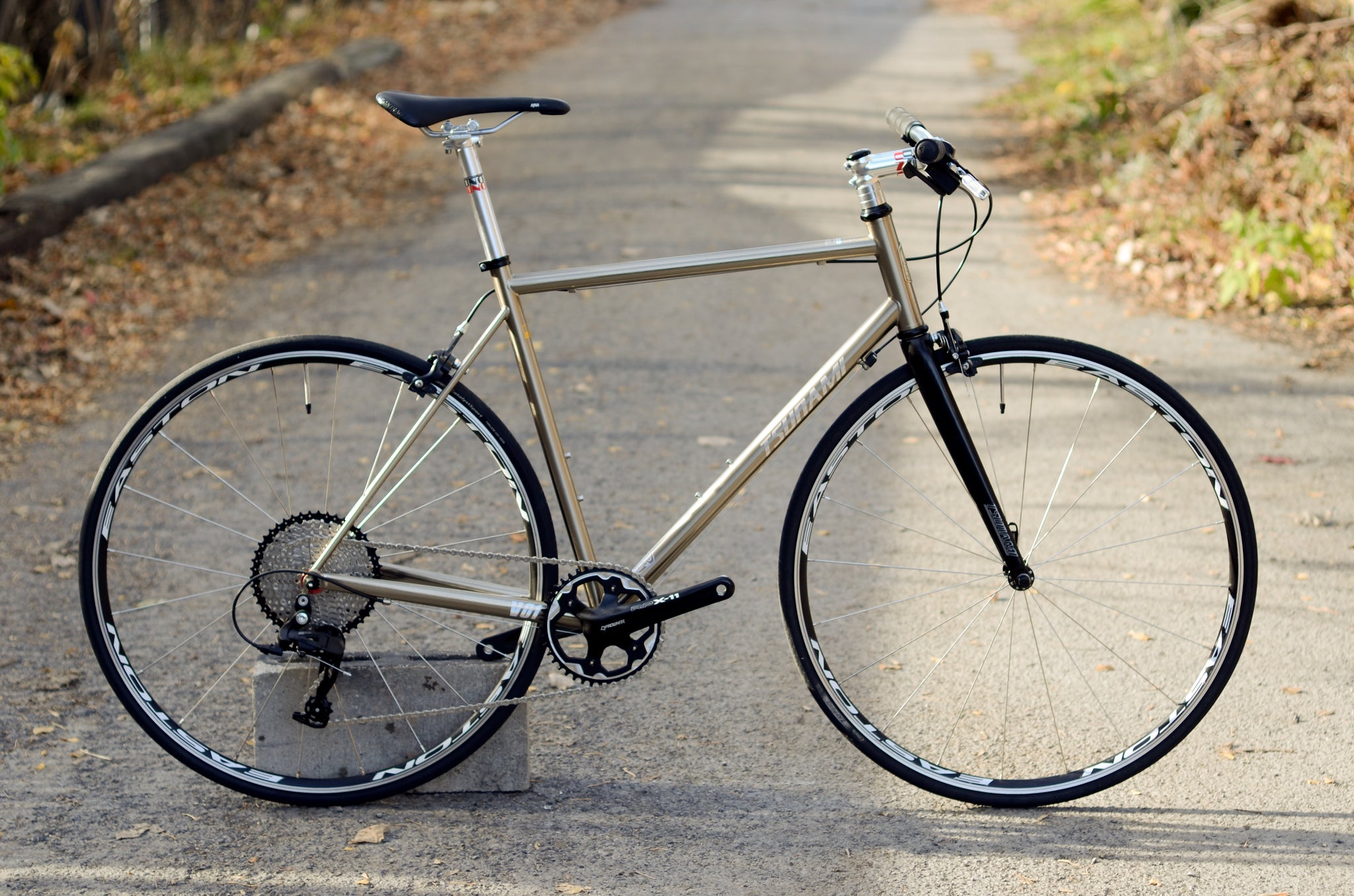 Atelier Olympia - Tsunami V01 Hybrid Brushed Steel - Atelier Ol...